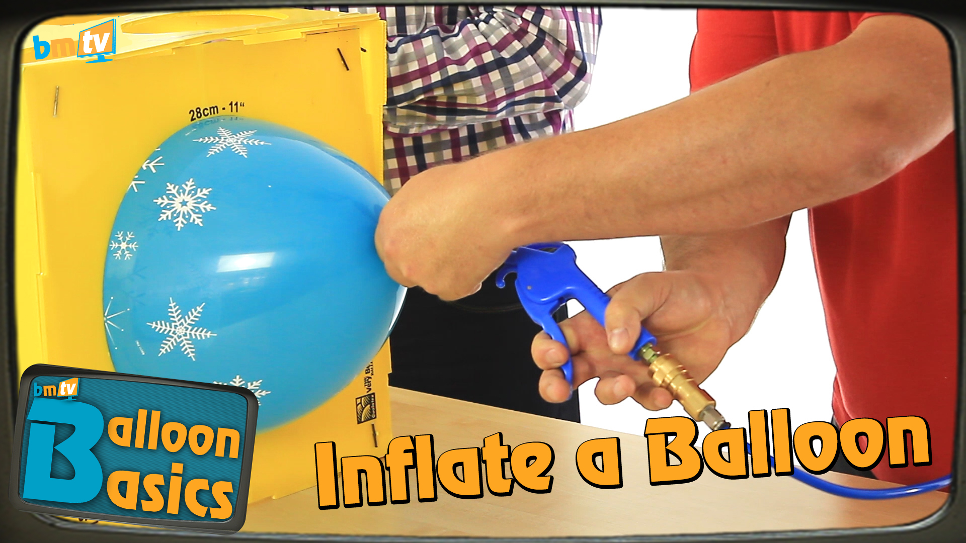 Balloon Basics 03 - How to Helium Inflate & Tie a Latex Balloon with Ribbon - Balloon Market